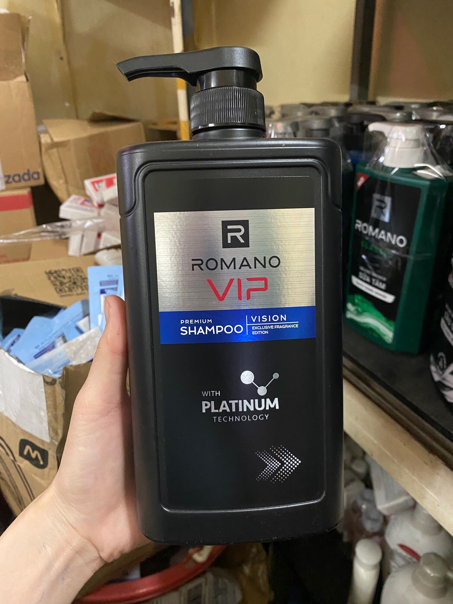 Dầu gội romano Vip 650g + tặng sữa tắm vip cao cấp 150g | Lazada.vn