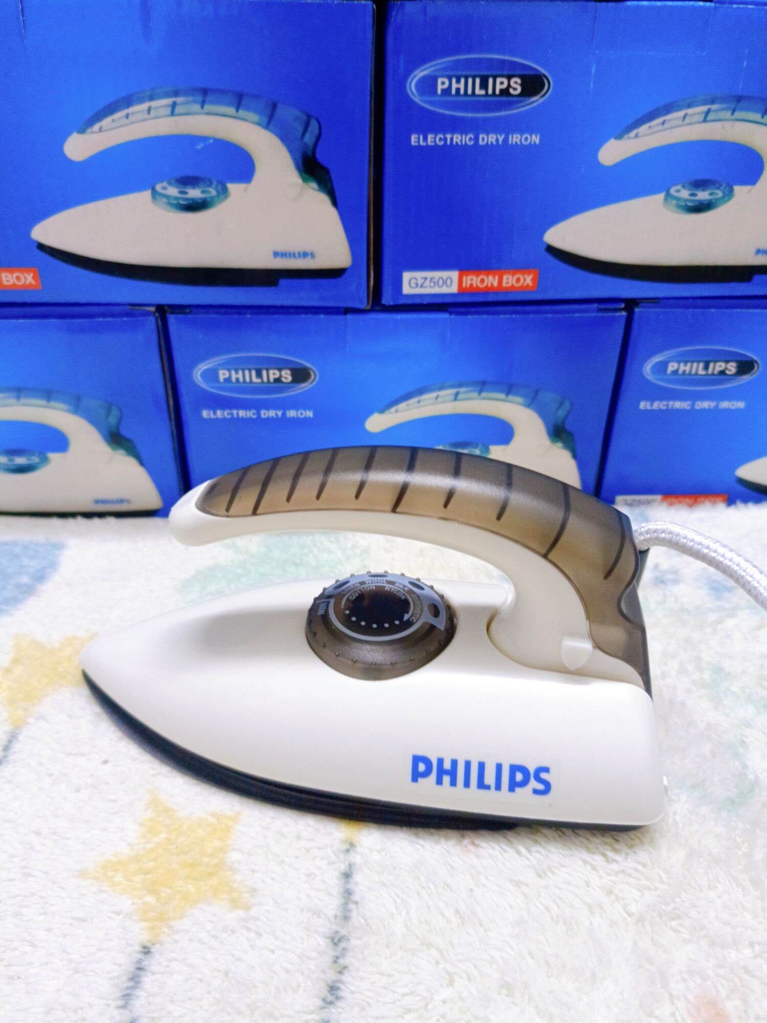 Bàn ủi du lịch mini Philip gấp gọn tiện lợi - Bàn là khô philip xếp gọn ...