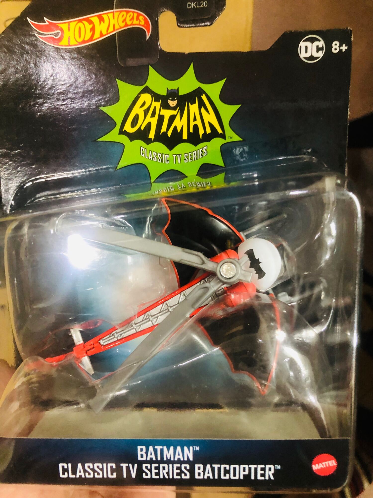 Xe Batman Hot Wheels Xe 2022 tỷ lệ 1:50 | Lazada.vn