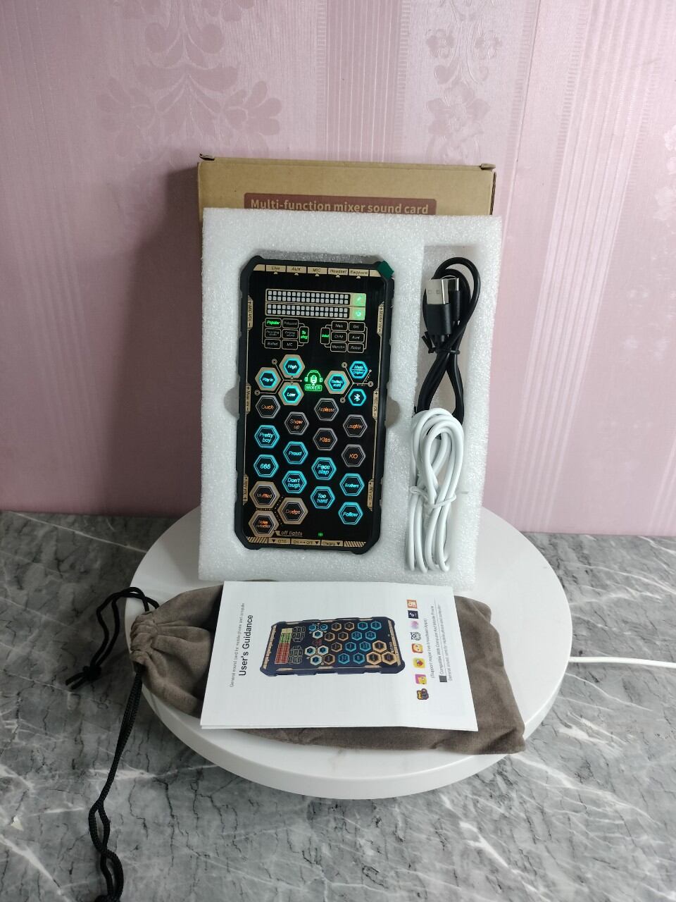 Sound card K9 Mobile Livestream mạng xã hội, game với nhiều hiệu ứng ...