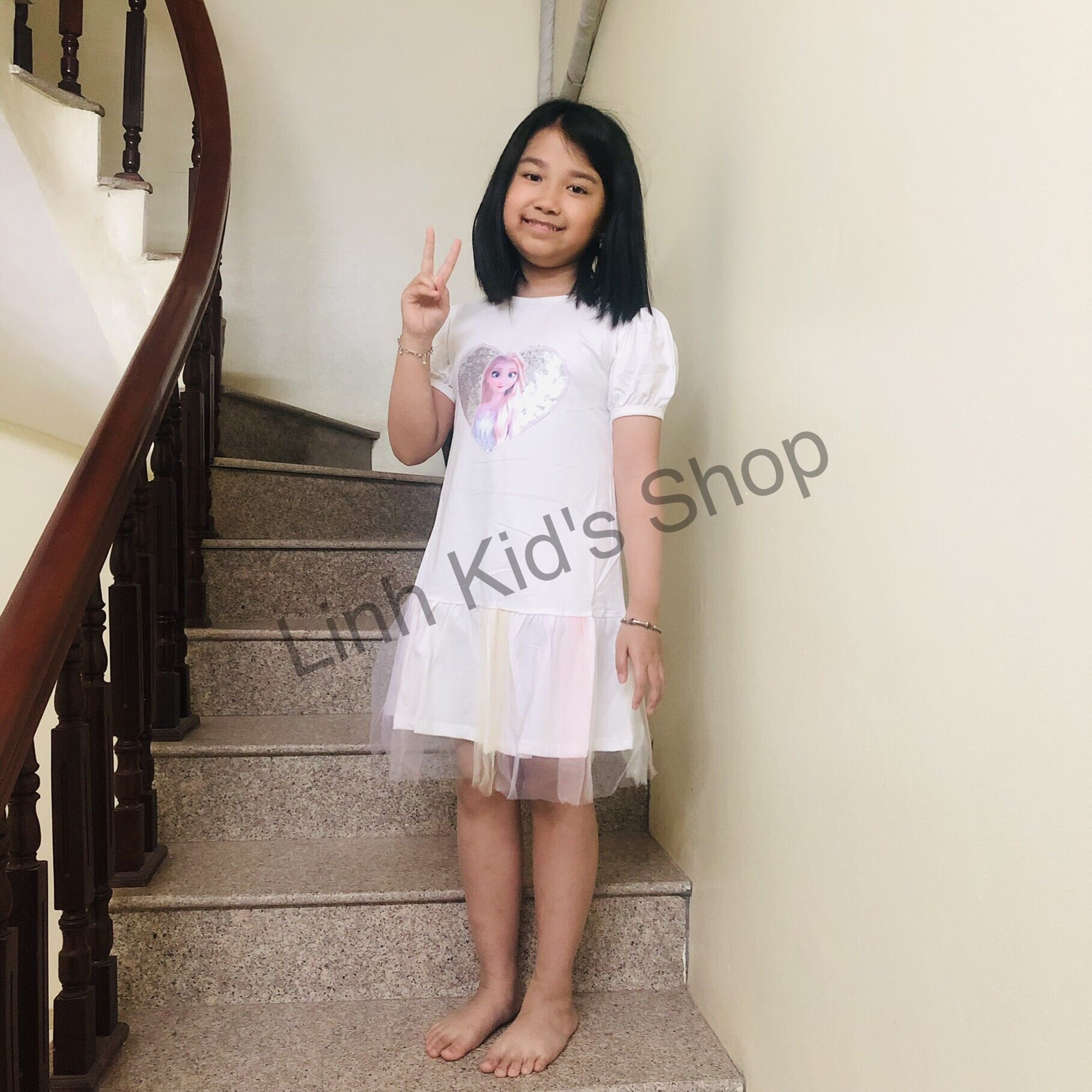Váy elsa ngắn tay đính kim sa cho bé gái từ 14-32kg - MixASale