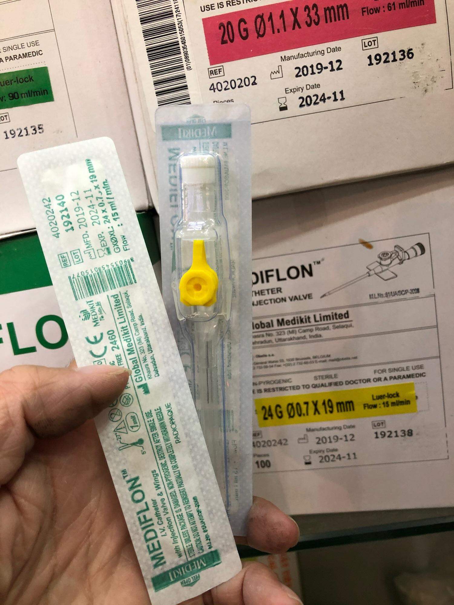 KIM LUỒN TĨNH MẠCH KIM LUỒN CATHETER tiêm truyền tĩnh mạch MEDIFLON ...