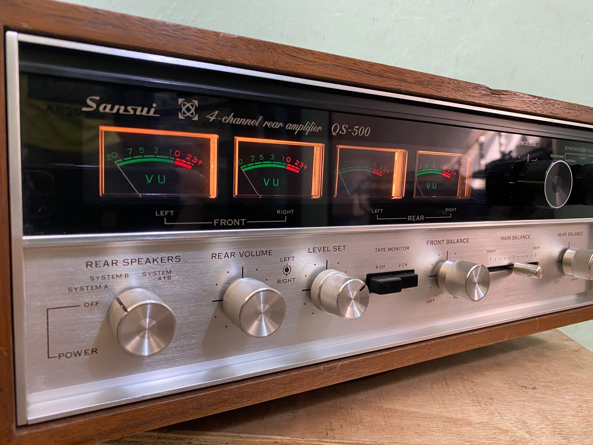 Sansui Qs 500 - 4 Vu - sò sắt saken 1111- cs 230w - Đa cầu điện - vỏ gỗ Zin - dùng với đầu cối ...