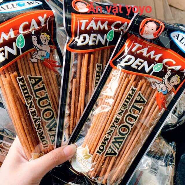Tăm Cay Đen , 1 snack tăm cay đen Aluowa 25g vị thơm cay ăn vặt yoyo ăn ...