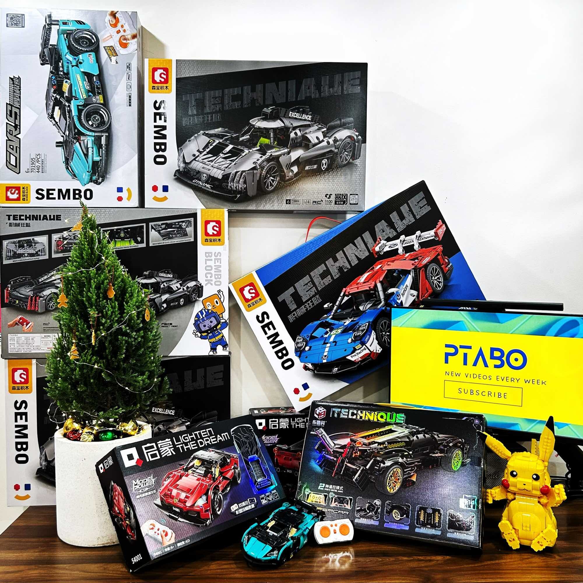 Mô hình lắp ráp siêu xe Hurricane Red Blue - 2023 new produce