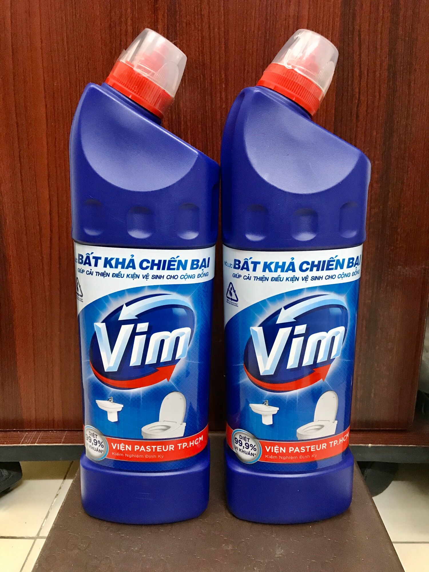 Nước Tẩy Rửa Bồn Cầu VIM Diệt 99,99% Vi Khuẩn Chai 880ml Chính Hãng ...