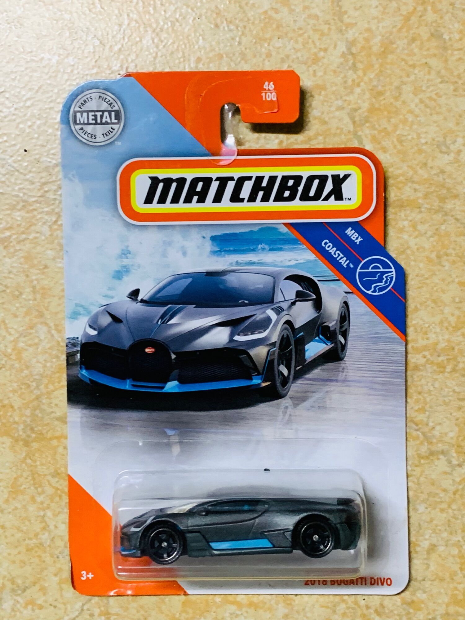 Hobby Store xe mô hình Matchbox Bugatti Divo Xám | Lazada.vn