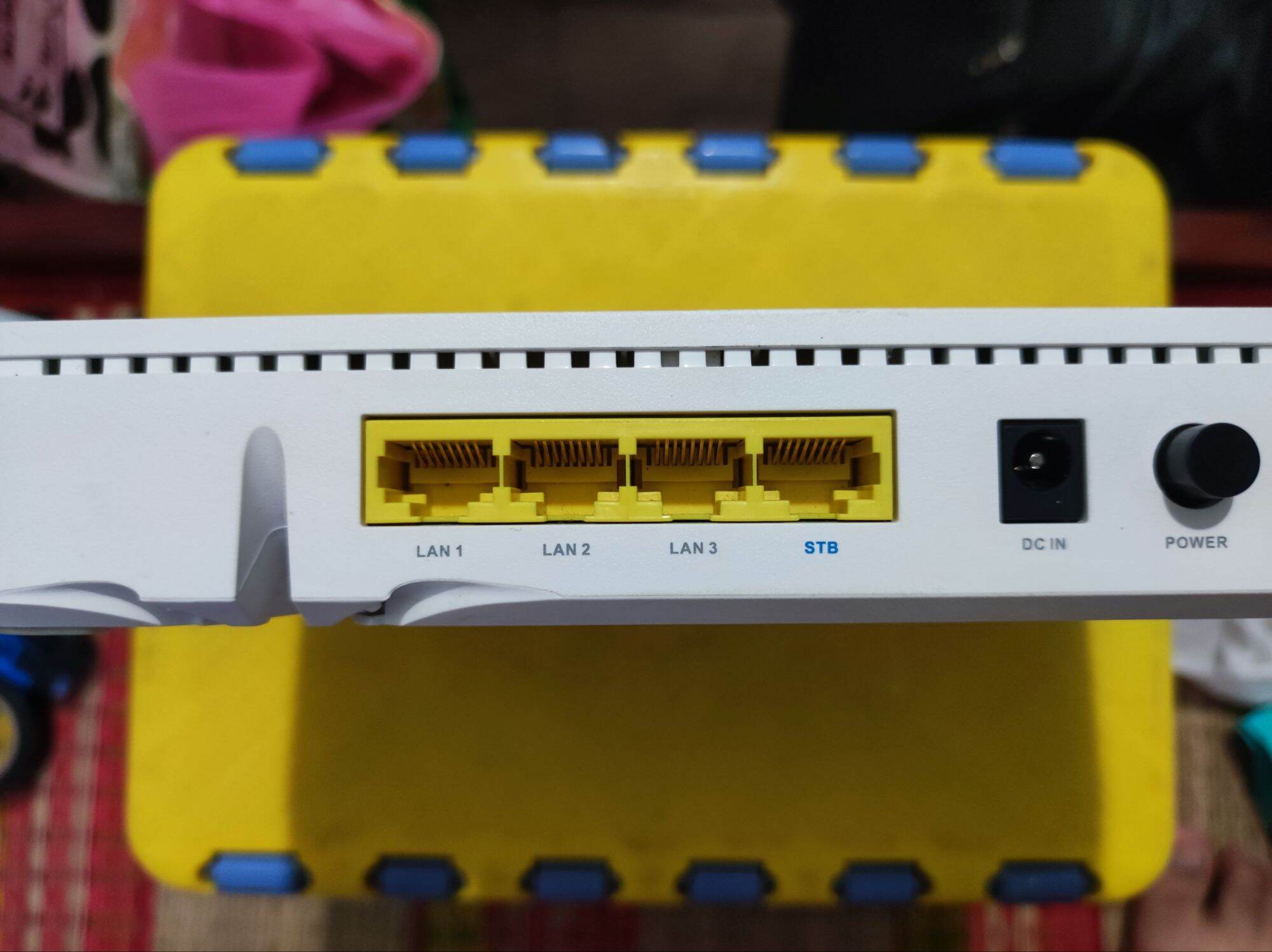 Modem FPT (ZTE F671Y - AC1000Z AC1000C.V2 AC1000F) hai băng tần - MixASale