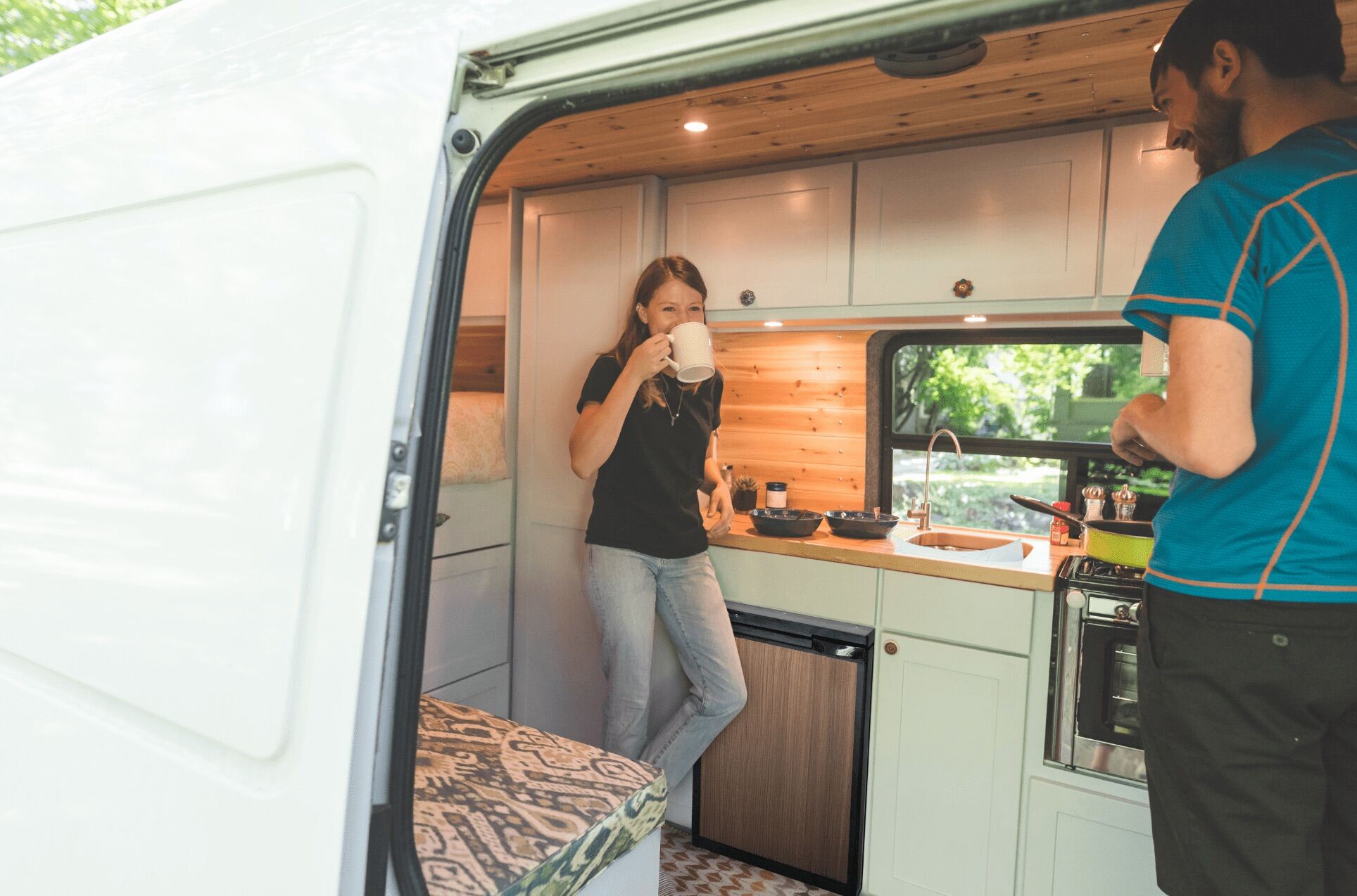 RV Mobile home : tủ lạnh 65lit chuyên dụng cho xe Mobile Home , du thuyền