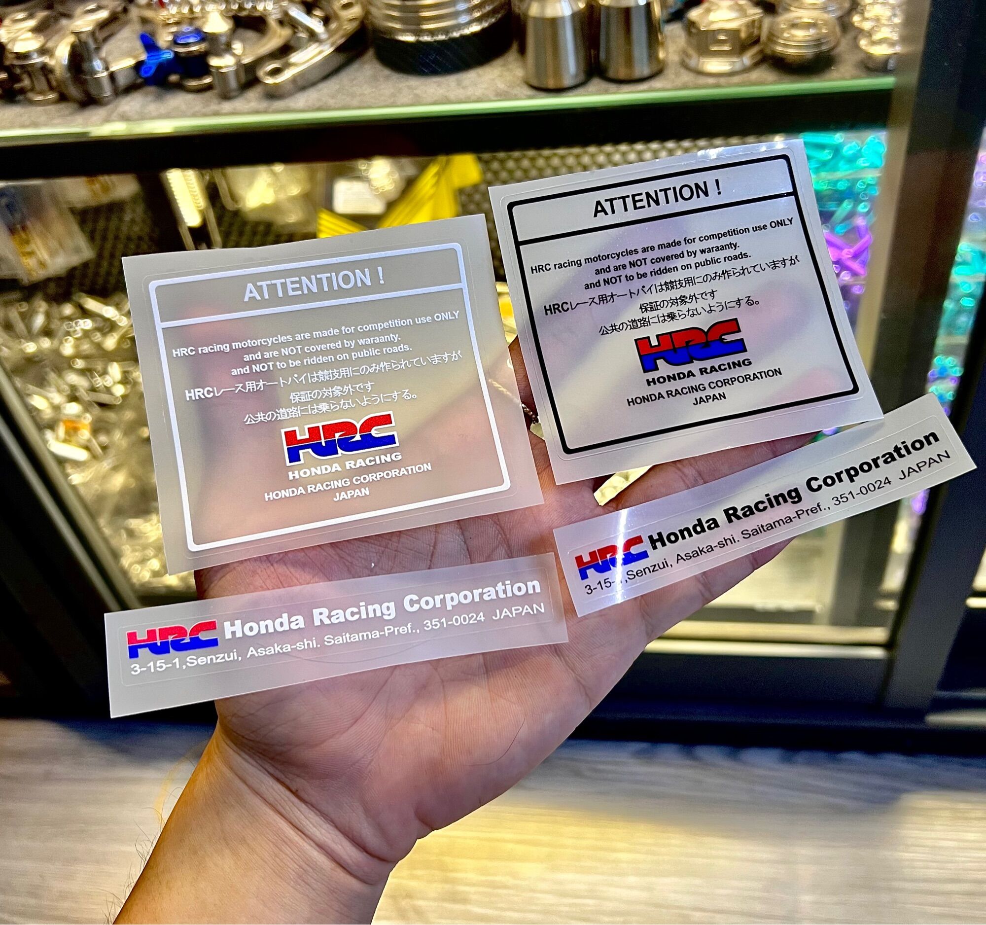 (MẪU MỚI) Logo tem decal dán LÁI MỚI XIN THÔNG CẢM HÌNH MẶT CƯỜI có keo ...