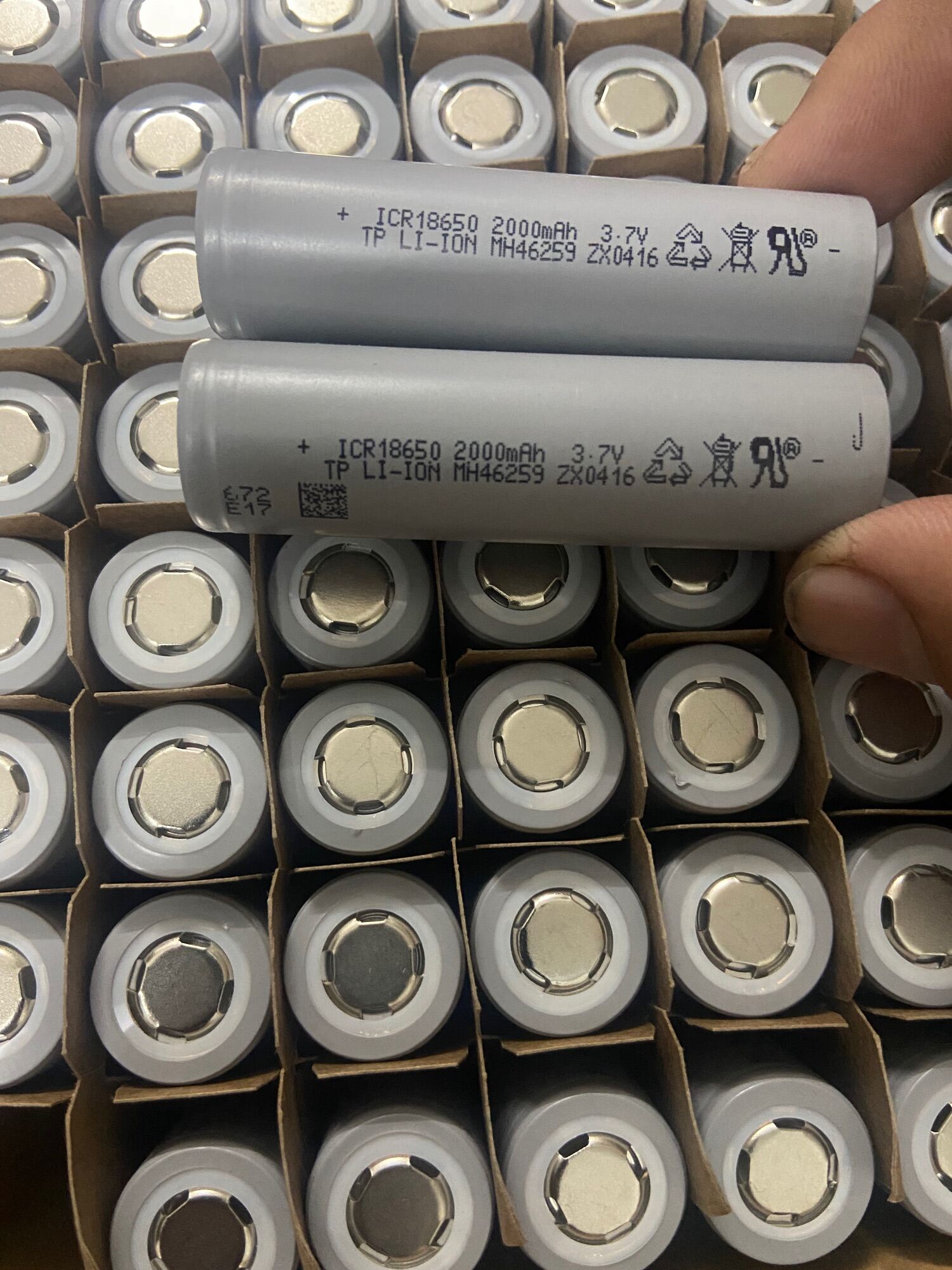 PIN 18650 TP sả 10c - PIN Mới 100% chưa qua sử dụng. Chuyên dành đóng ...