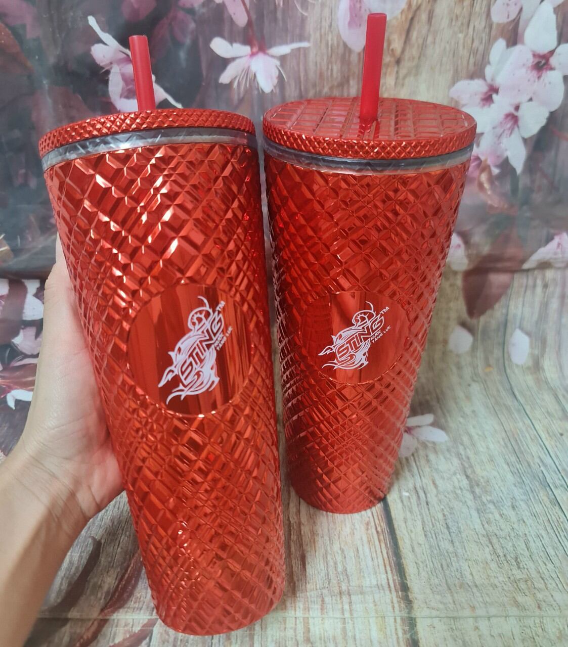 ly kim cương sting màu đỏ 800ml - ly kim cương màu đỏ | Lazada.vn